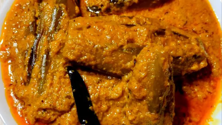 Potol Korma Recipe | Parwal Korma | Mitar Cooking